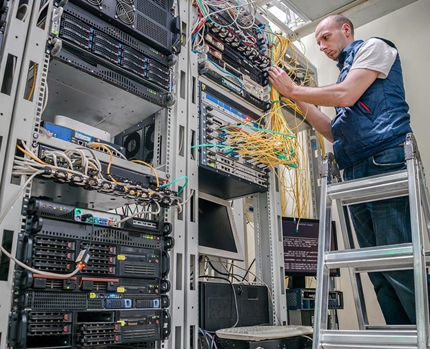 Data Center Relocation: 5 Planning Recommendations